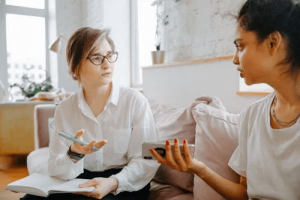 Do I Need Therapy? Signs You Need To See A Therapist