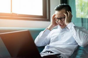 Why & How To Emotionally Detach Yourself From Someone