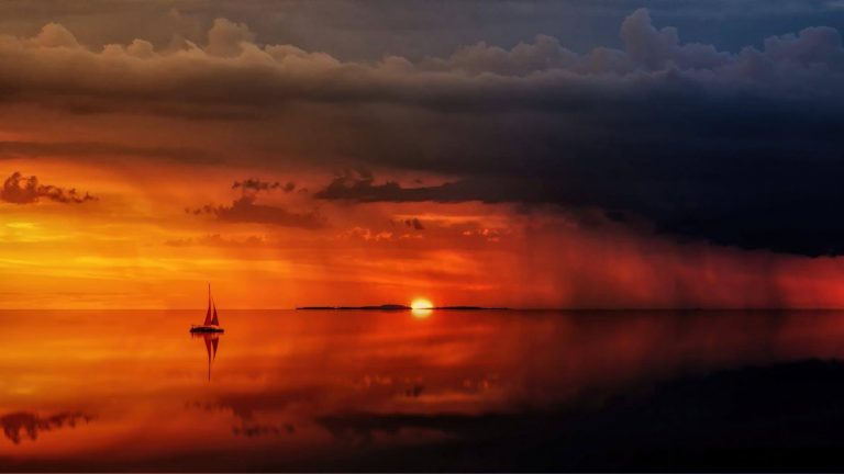 25+ Calm Desktop Backgrounds For You Should Not Miss On