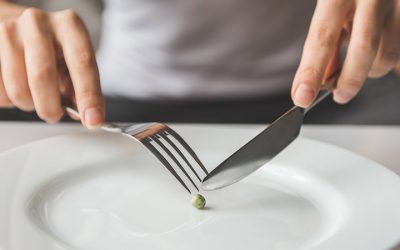Types of Eating Disorders: Signs and Symptoms to Look For