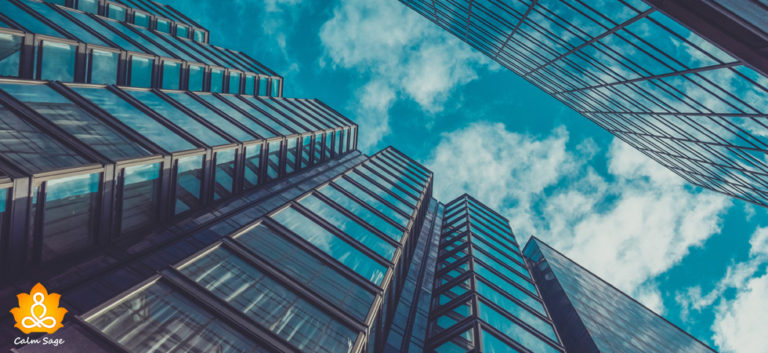 What is Megalophobia (Fear Of Large Objects): Signs, Symptoms & Treatment