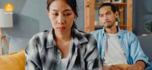 12 Effective & Mindful Ways To Navigate Difficult Family Relationships