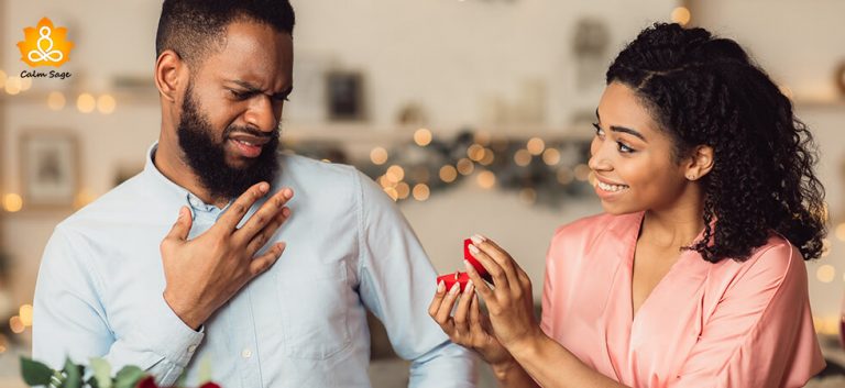 What is Gamophobia (Fear of Commitment): Symptoms, Causes, More
