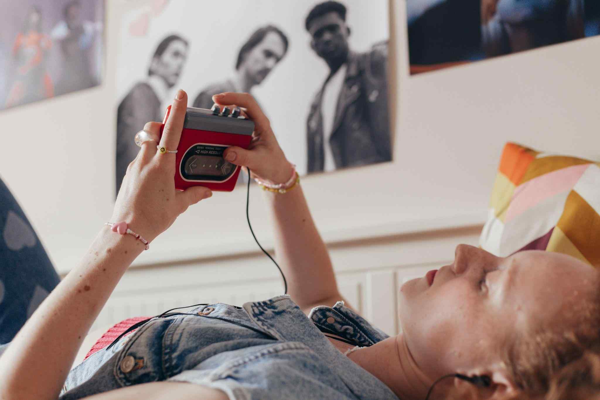 Can Music Have Negative Effects On Human Behavior And Emotions? Let’s ...