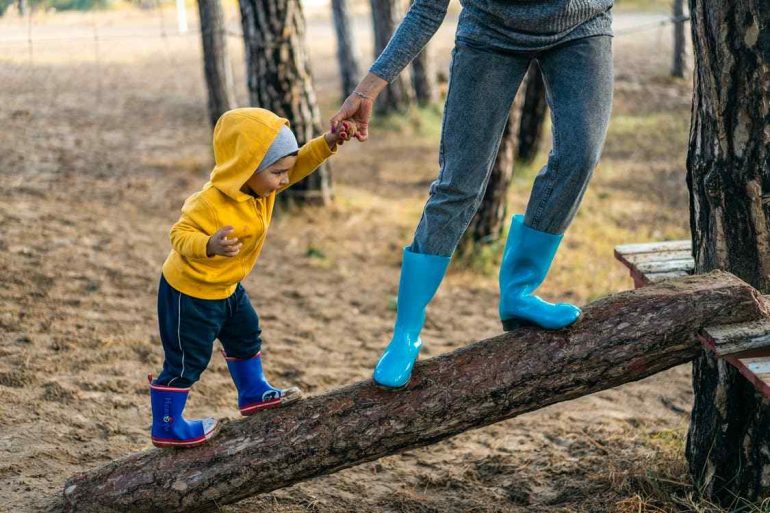 Tiger Parenting: Effects, Pros & Cons