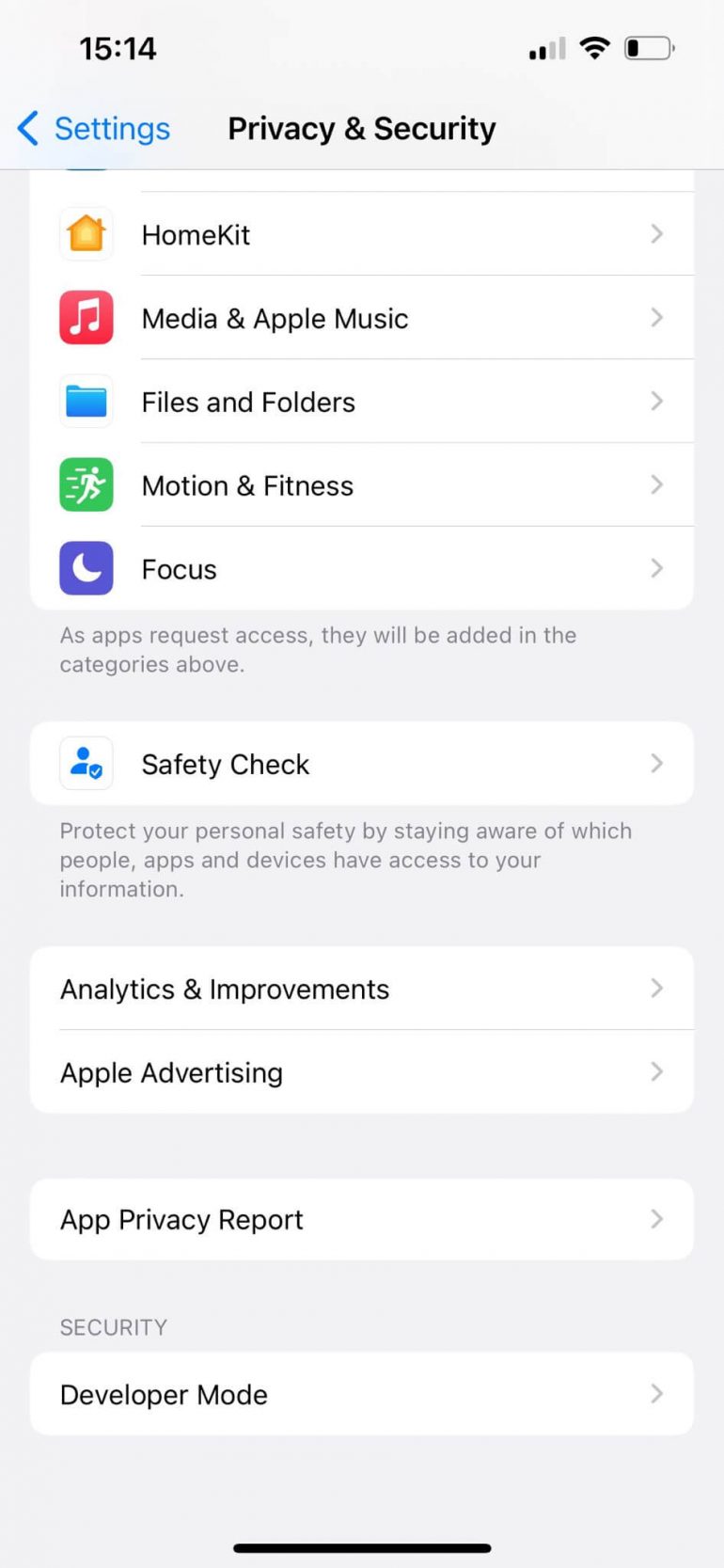 iOS 16 Safety Check: Apple's Attempt At Making The World A Safe Place ...