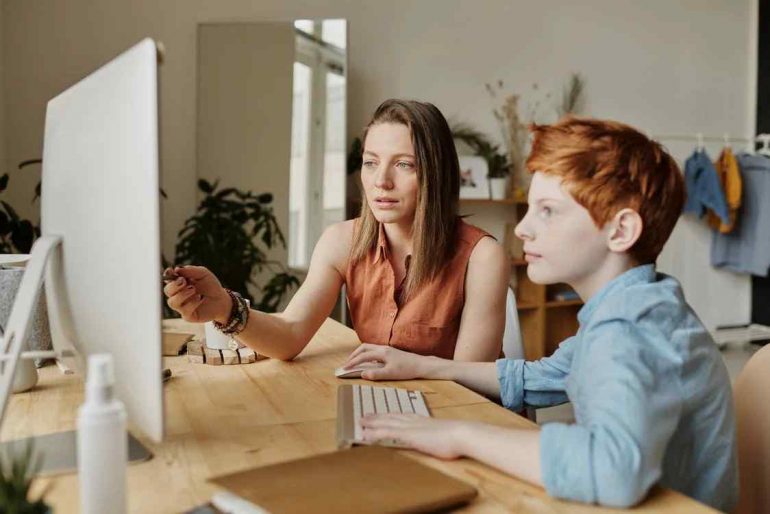 Tiger Parenting: Effects, Pros & Cons