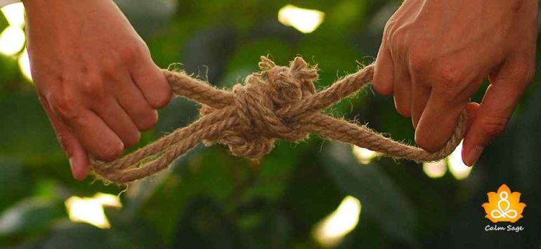 The Most Common Power Dynamics In Relationships (And How To Resolve Them)