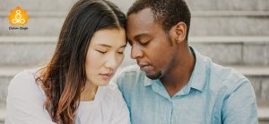 Here’s How Trauma Affects Your Relationship (With Healthy Coping Tips)