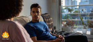 10 Traits to Help You Spot a Shallow Person from a Mile Away