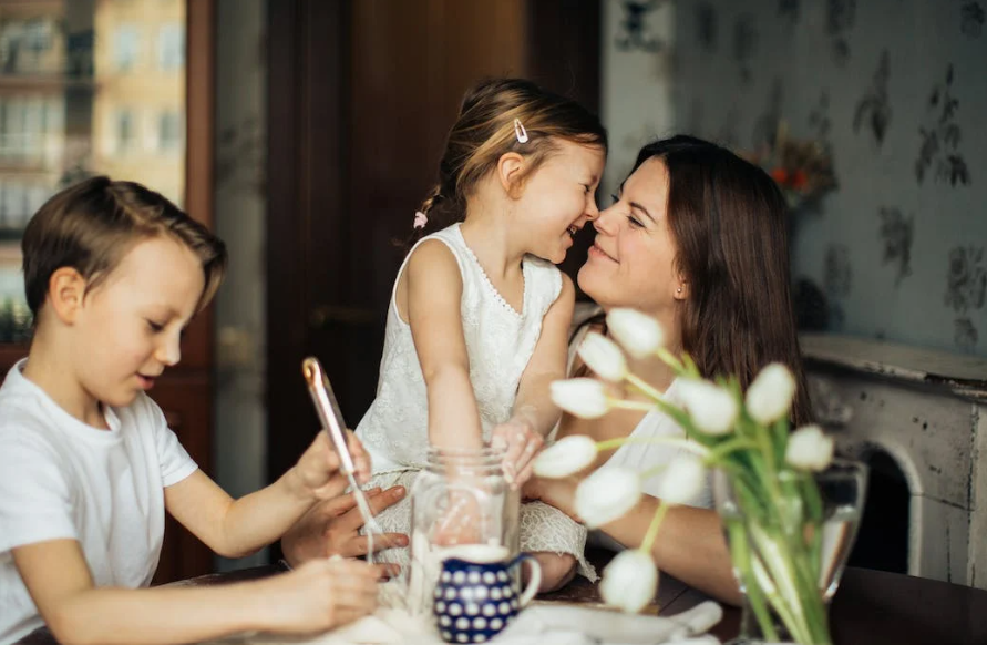 Guide 101: Establishing Healthy Boundaries & Expectations With Children