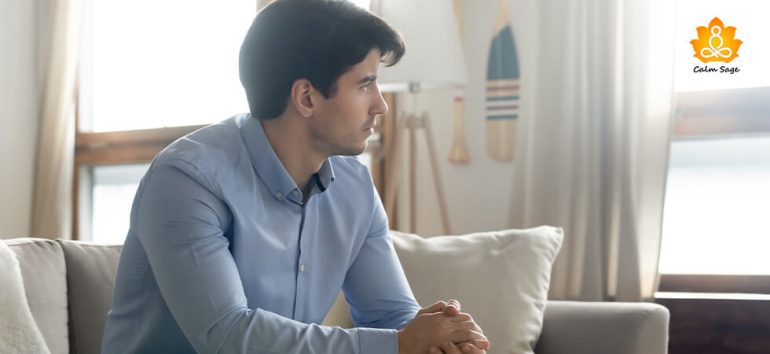 10 Signs That Say You’re Living in The Past [With Tips to Move On]