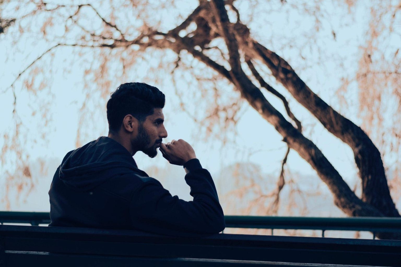 10 Signs You’re Trapped in Negative Thinking (And How to Escape)